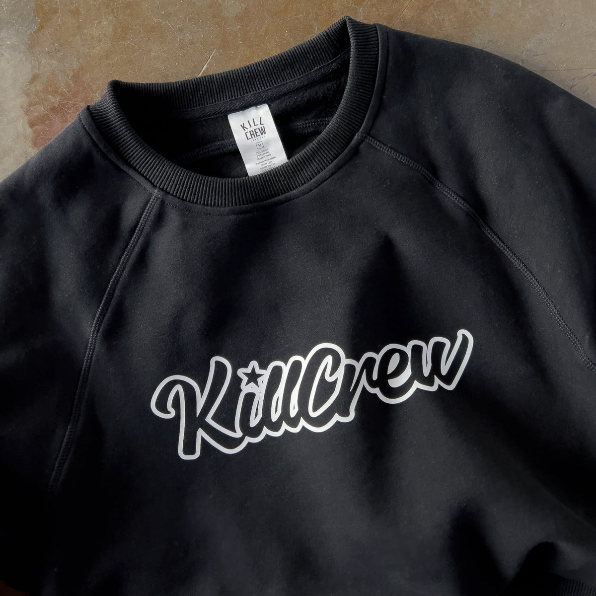 SCRIPT CROP CREW NECK - BLACK - Kill Crew