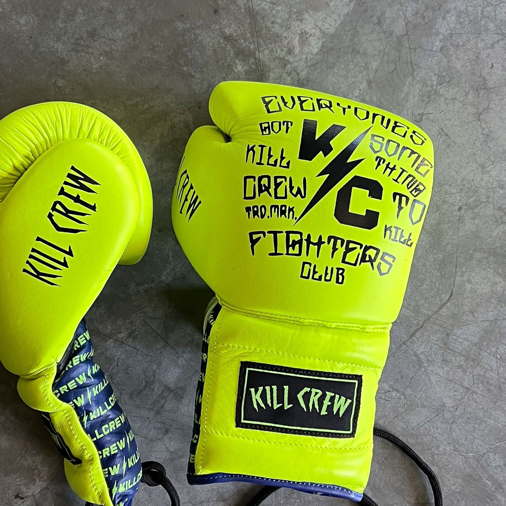 BOXING GLOVES - Kill Crew