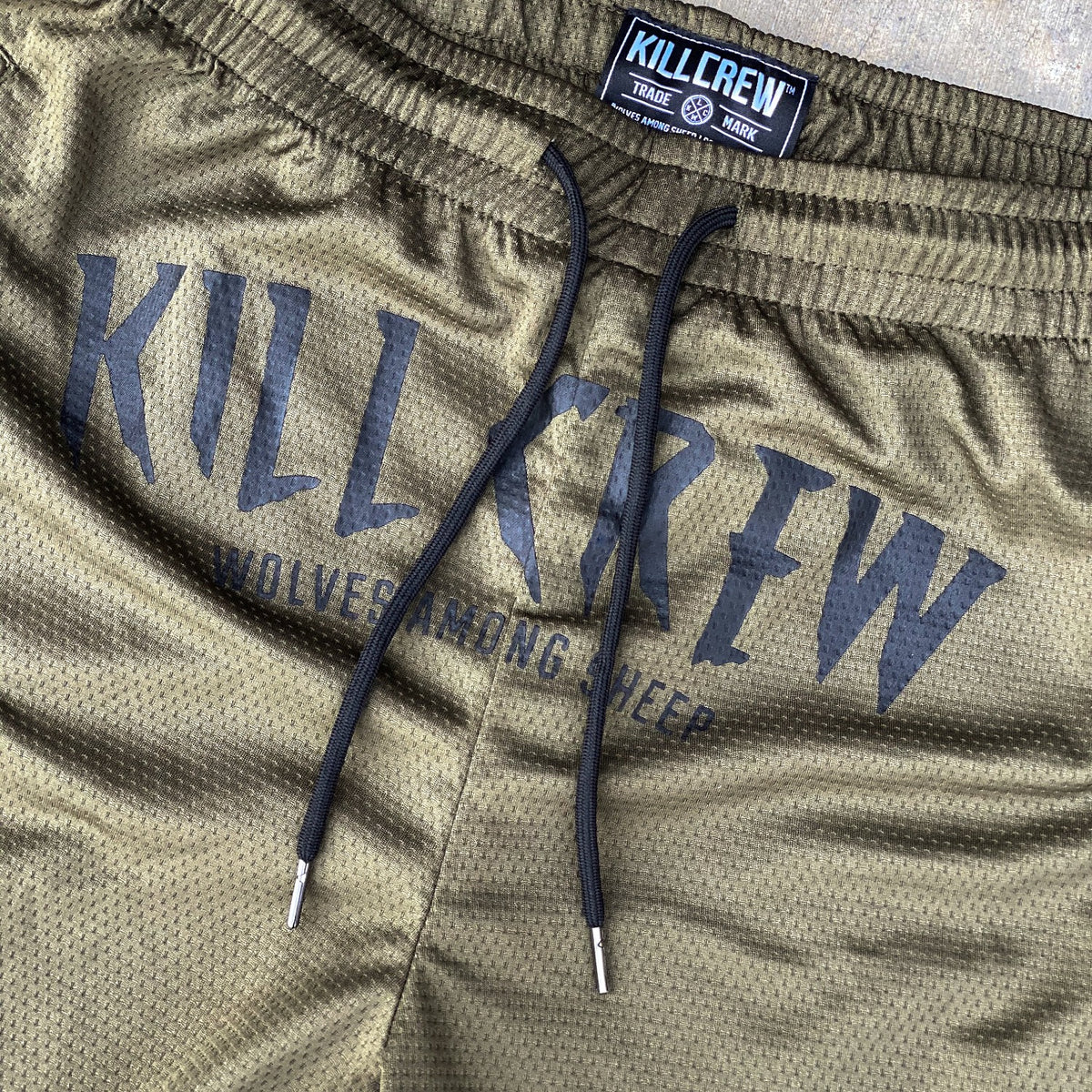 WOLVES SHORTS - OLIVE - Kill Crew